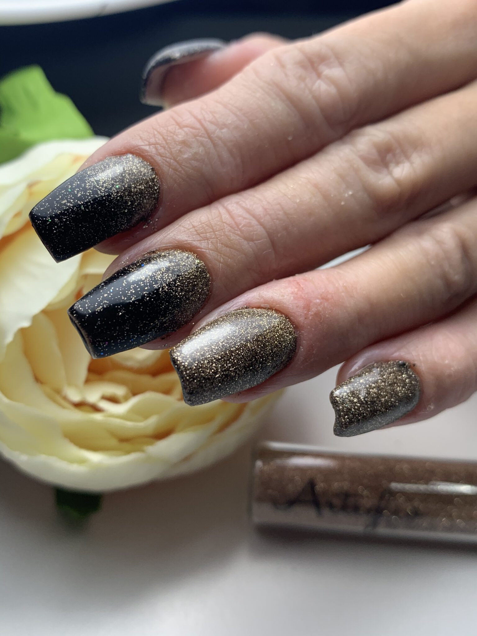 Mystique Nails & Beauty – Schoonheidssalon, Nagelstudio & Pedicure te ...
